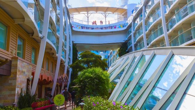 High-Performance Glass | Raising the standard at sea