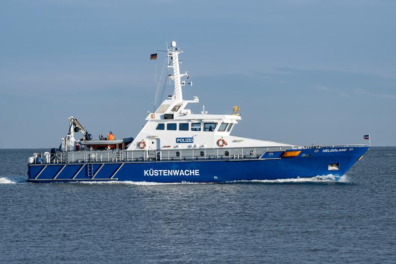 Naval & Governmental | Raising the standard at sea